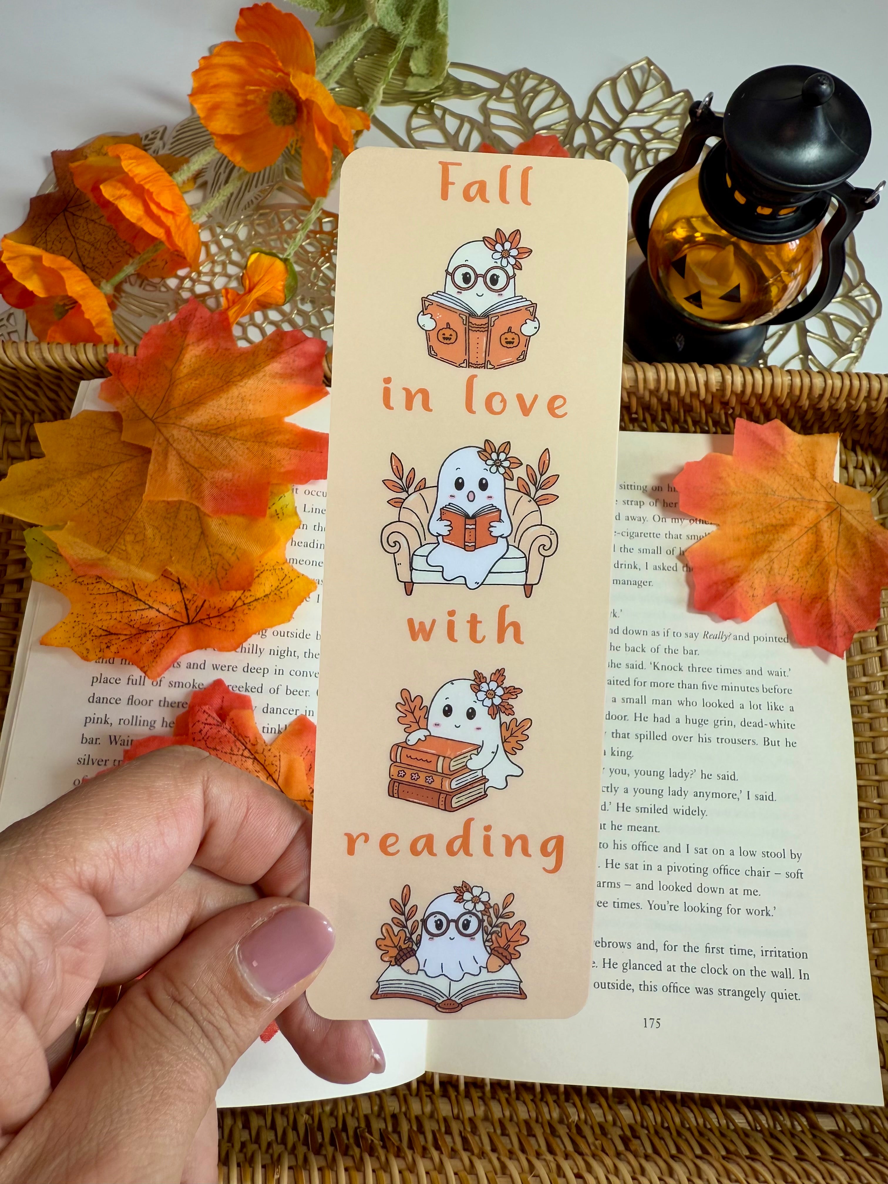 Fall in love with Reading Bookmark – Hooked on a Book